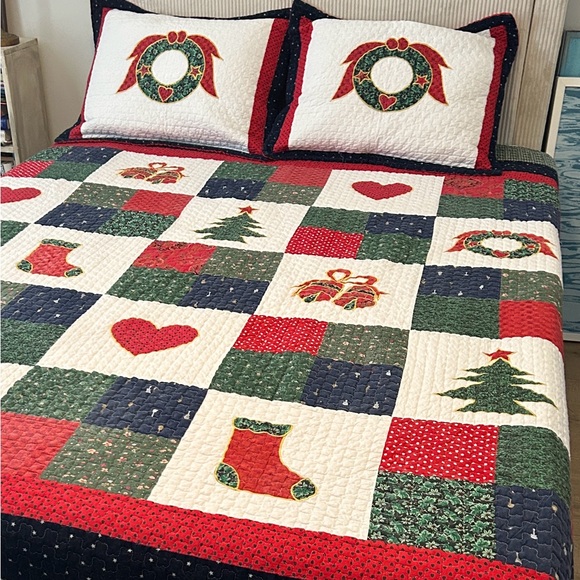 Bedding | Full Christmas Quilt With 2 Shams 81x87 Holiday Quilt Red ...
